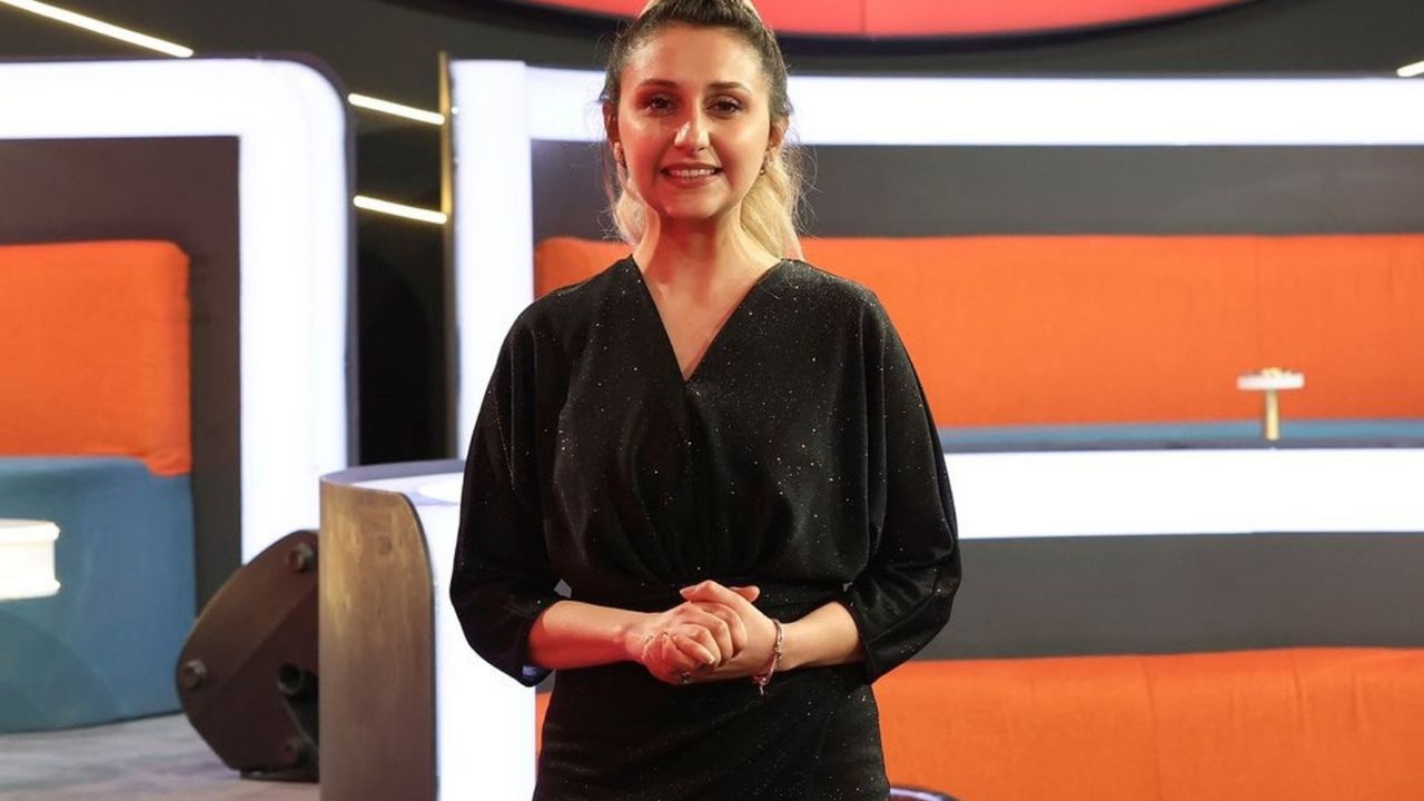 Sen Türkülerini Söyle ile ünlenen Serpil Ayar kimdir? - İleri Gazetesi ...